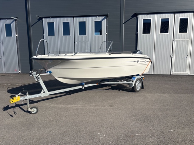 Crescent 491 SC 2012 with Yamaha 60hp 4-stroke, 1 owner, 26h. - PS ...