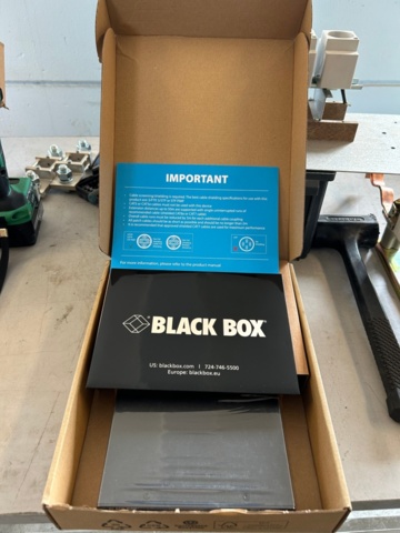 Blackbox DCX3000, 30port Matrix Switch and CX Digital Remote - PS ...
