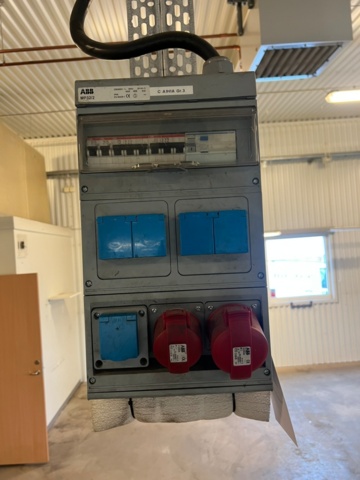 Electrical switchboard 32A - PS Auction - We value the future - Largest ...