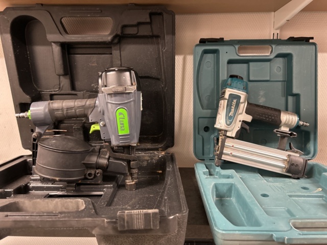 Dyckert gun Makita, cardboard nail gun Luna - PS Auction - We value the ...