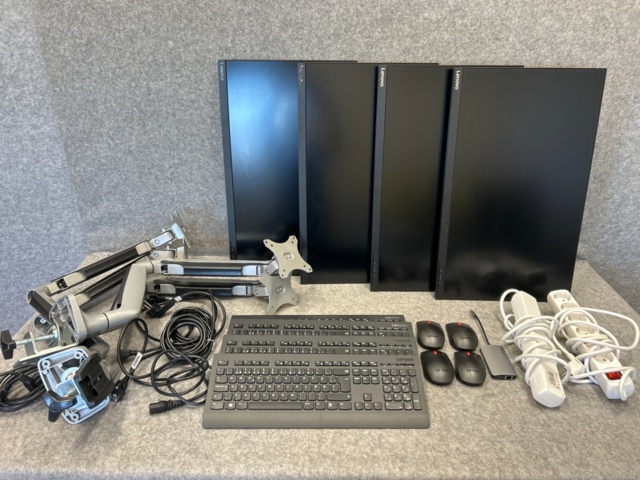 Computer package - 4 computer monitors, keyboards, mice and more - PS ...