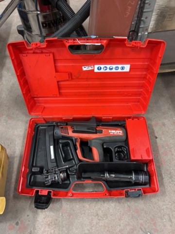 Bultpistol Hilti DX 76 PTR - Auktioner online - Nätauktioner ...