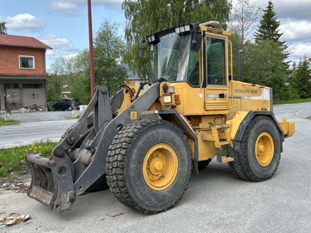 Volvo L70B loader - PS Auction - We value the future - Largest in net ...