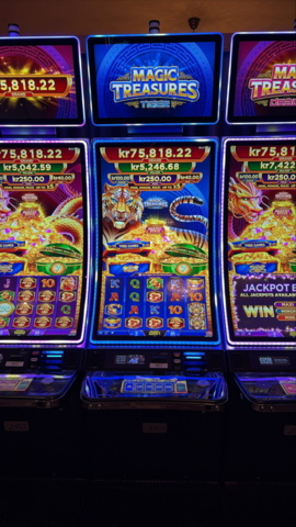 Spelautomat IGT Peak slant 49 (2023) - Auktioner online - Nätauktioner ...