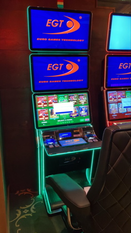 Slot machine EGT G32/32 VIP – Green general (2023) + VIP chair - PS ...