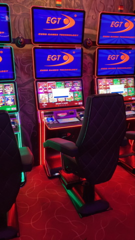 Slot machine EGT G32/32 VIP – Green general (2023) + VIP chair - PS ...