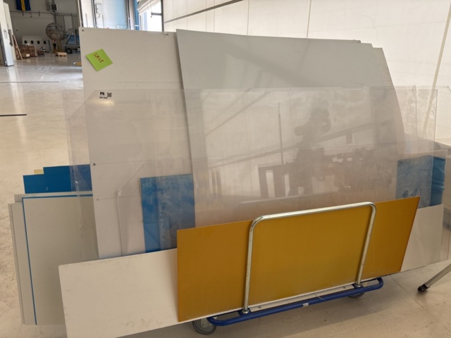 Collection of various plexiglass and plastic sheets - PS Auction - We ...