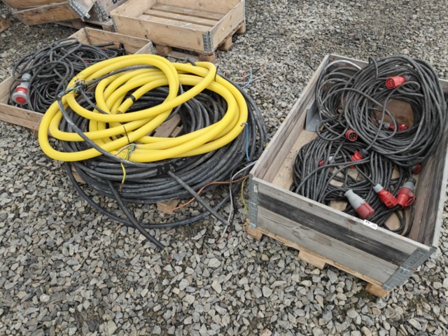 Various high-current cables - PS Auction - We value the future ...