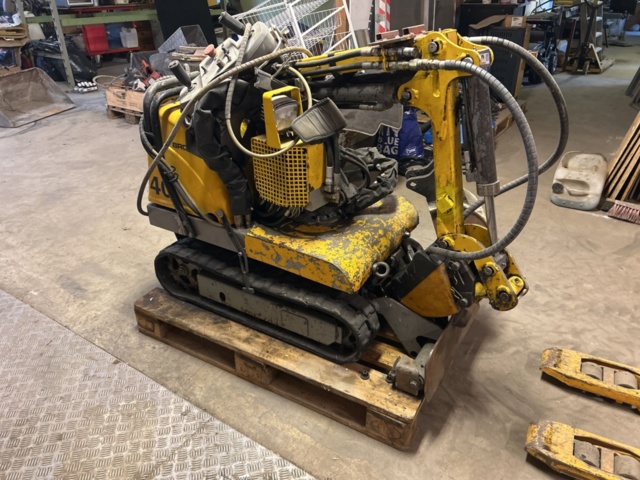 Demolition robot - Brokk 40 - PS Auction - We value the future ...