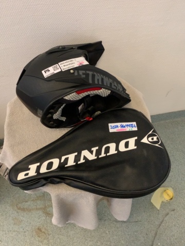 Motocross helmet and padel racket - PS Auction - We value the future ...