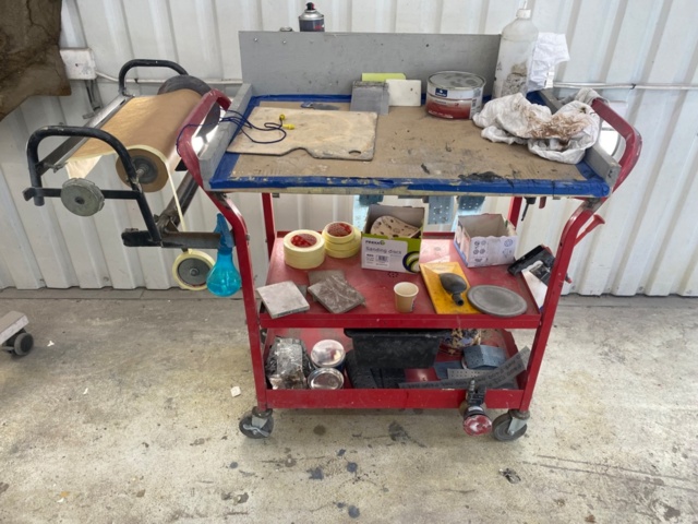 Masking trolley with accessories - PS Auction - We value the future ...