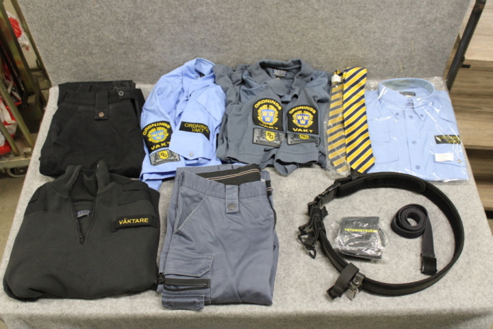 Large batch of guard uniforms (100s of garments) - PS Auction - We ...