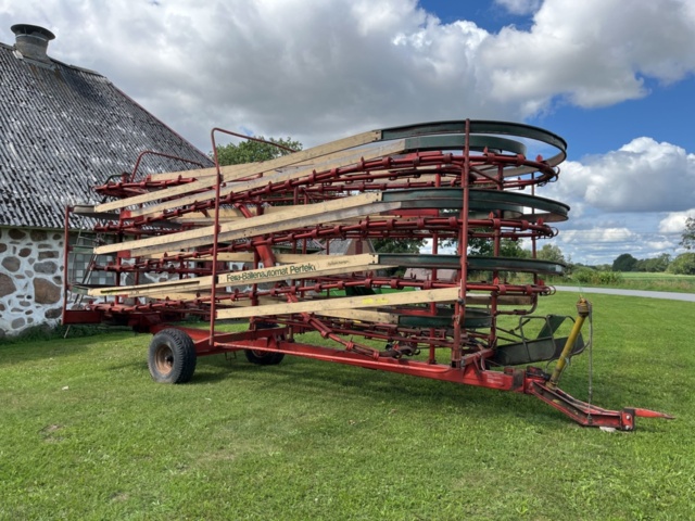 Bale picker - Fella Perfekt -1977 - PS Auction - We value the future ...
