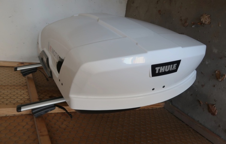 NEW Thule Roof Box - PS Auction - We value the future - Largest in net ...