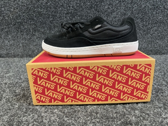 Vans Speed Ls Shoes, Size 44 - PS Auction - We value the future ...