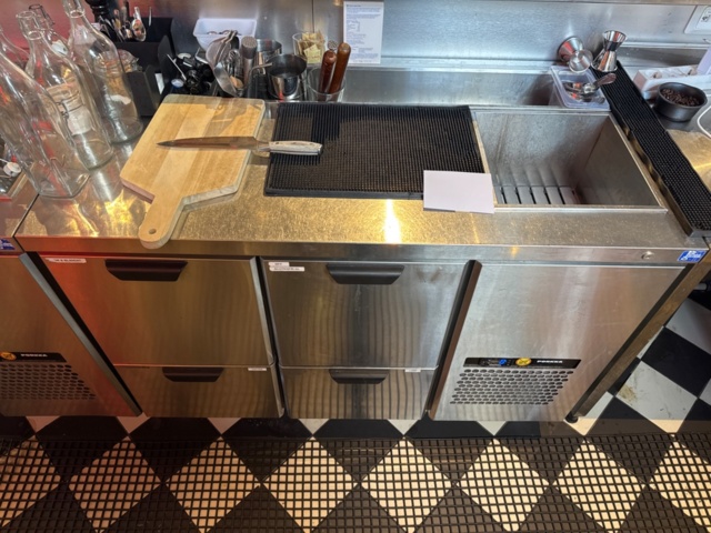 Bar cooler - Porkka with 4 drawers, chute and ice well - PS Auction ...