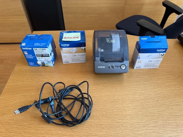Brother QL-560 label printer - PS Auction - We value the future ...