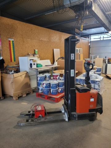 Articulated stacker BT 312F - PS Auction - We value the future ...