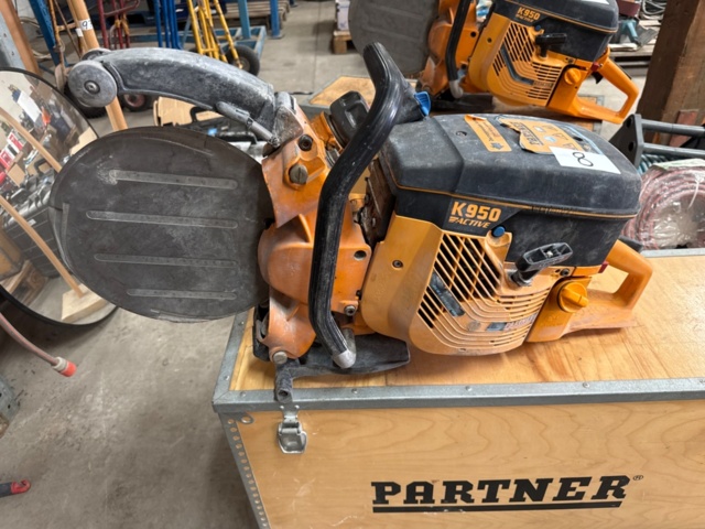 Partner K 950 Active, 2 blades - PS Auction - We value the future ...