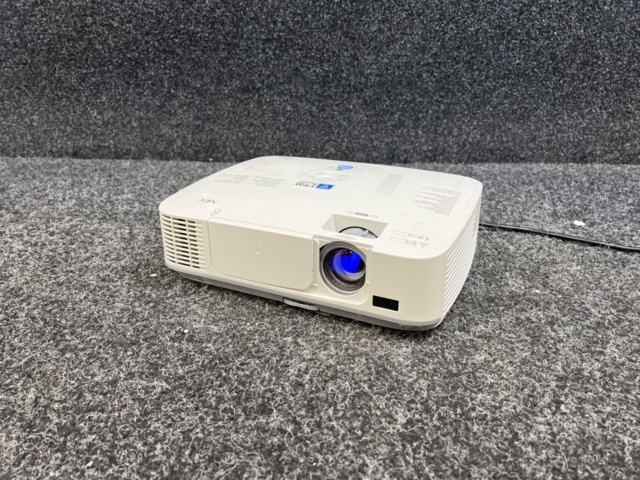 Projector NEC NP-M311W - PS Auction - We value the future - Largest in ...