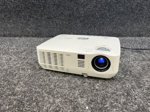 Projector NEC NP-V300W - PS Auction - We value the future - Largest in ...
