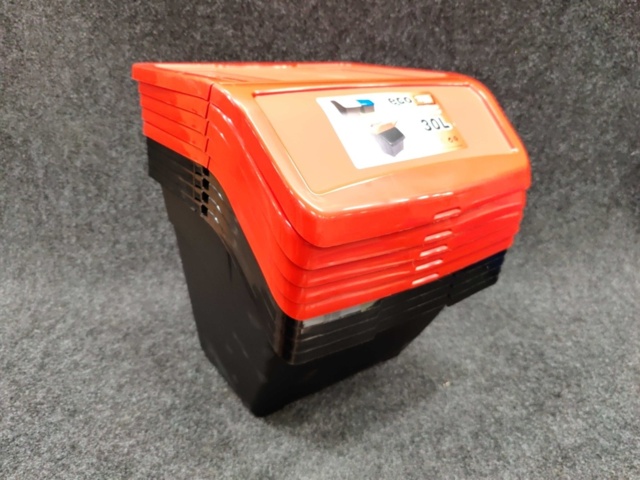 5 Tayg storage boxes, 30 liters each - PS Auction - We value the future ...
