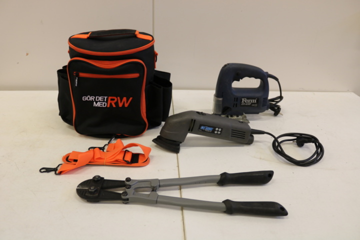 Recon bag and tools. - PS Auction - We value the future - Largest in ...