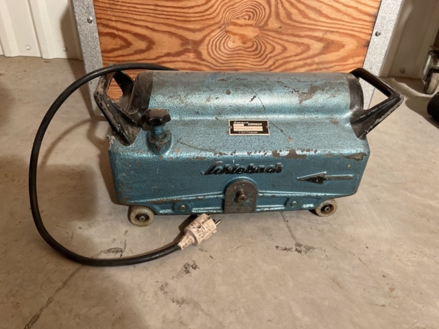 Folding machine with accessories - Schlebach Piccolo - PS Auction - We ...