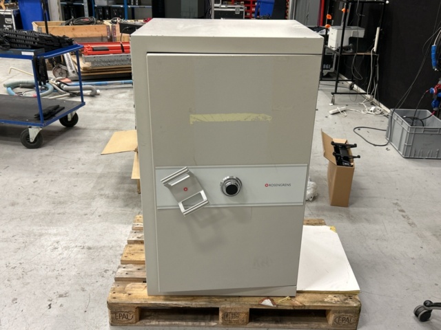 Safe - Rosengrens RDC-100 - PS Auction - We value the future - Largest ...