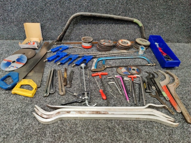 Hand tools - PS Auction - We value the future - Largest in net auctions