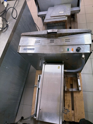 Metos pillar grill table - PS Auction - We value the future - Largest ...
