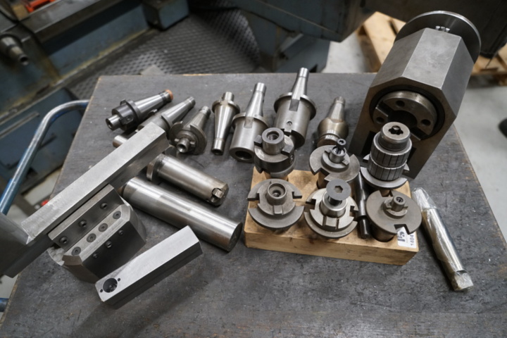 Tool holders and milling fixtures - PS Auction - We value the future ...
