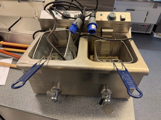 Double fryer - Gastro Team - PS Auction - We value the future - Largest ...