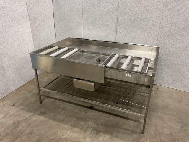Stainless steel sorting bench with rollers - PS Auction - We value the ...