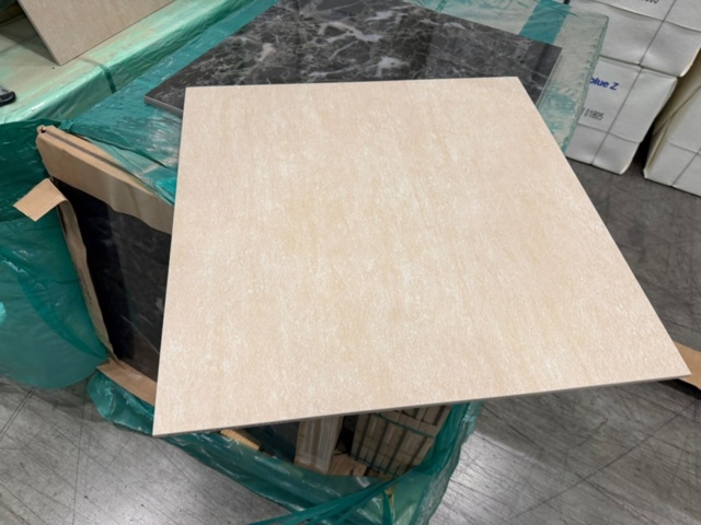 Sandstone granite ceramic 90 square meters, 60x60 cm - PS Auction - We ...