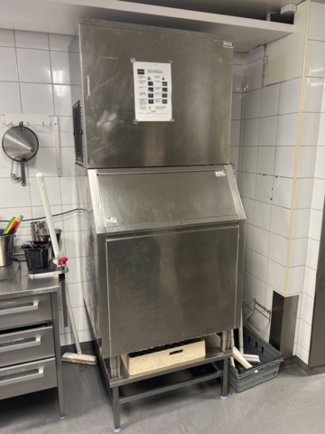 Ice maker with accessories – Metos BIN 200*C150 - PS Auction - We value ...