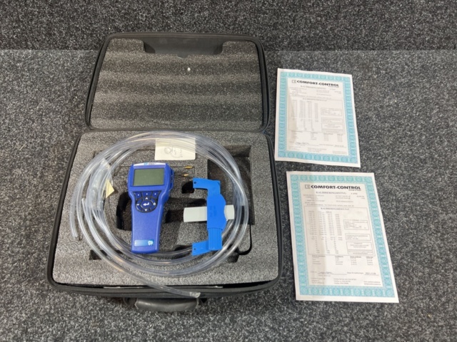 Pressure gauge - TSI DP-CALC 5825 - PS Auction - We value the future ...