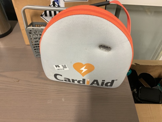 Defibrillator - CardiAid - PS Auction - We value the future - Largest ...