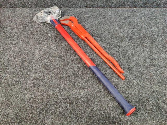 Sledgehammer and Pipe Wrench - PS Auction - We value the future ...