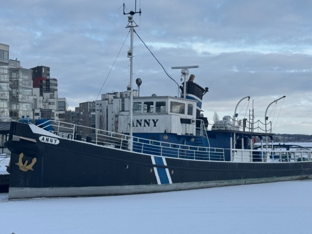 The recreational boat Anny – classic & historic tugboat - PS Auction ...